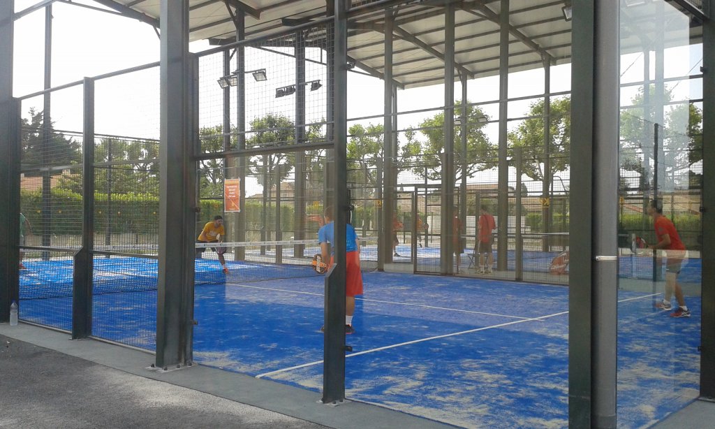 De Oranje Tennisclub pakt padel | Padel Magazine