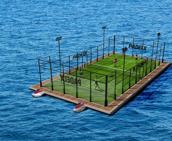 A floating padel court: does that tempt you?