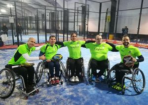 Jouer au padel avec un handicap | Padel Magazine