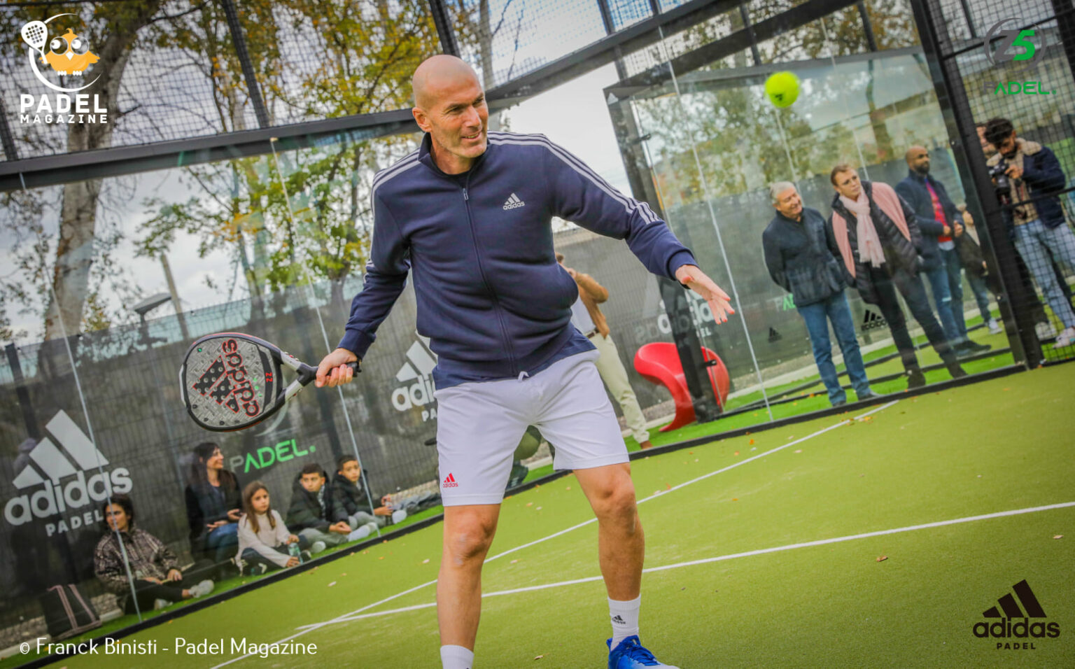Zinedine Zidane: padel and football at home! | Padel Magazine