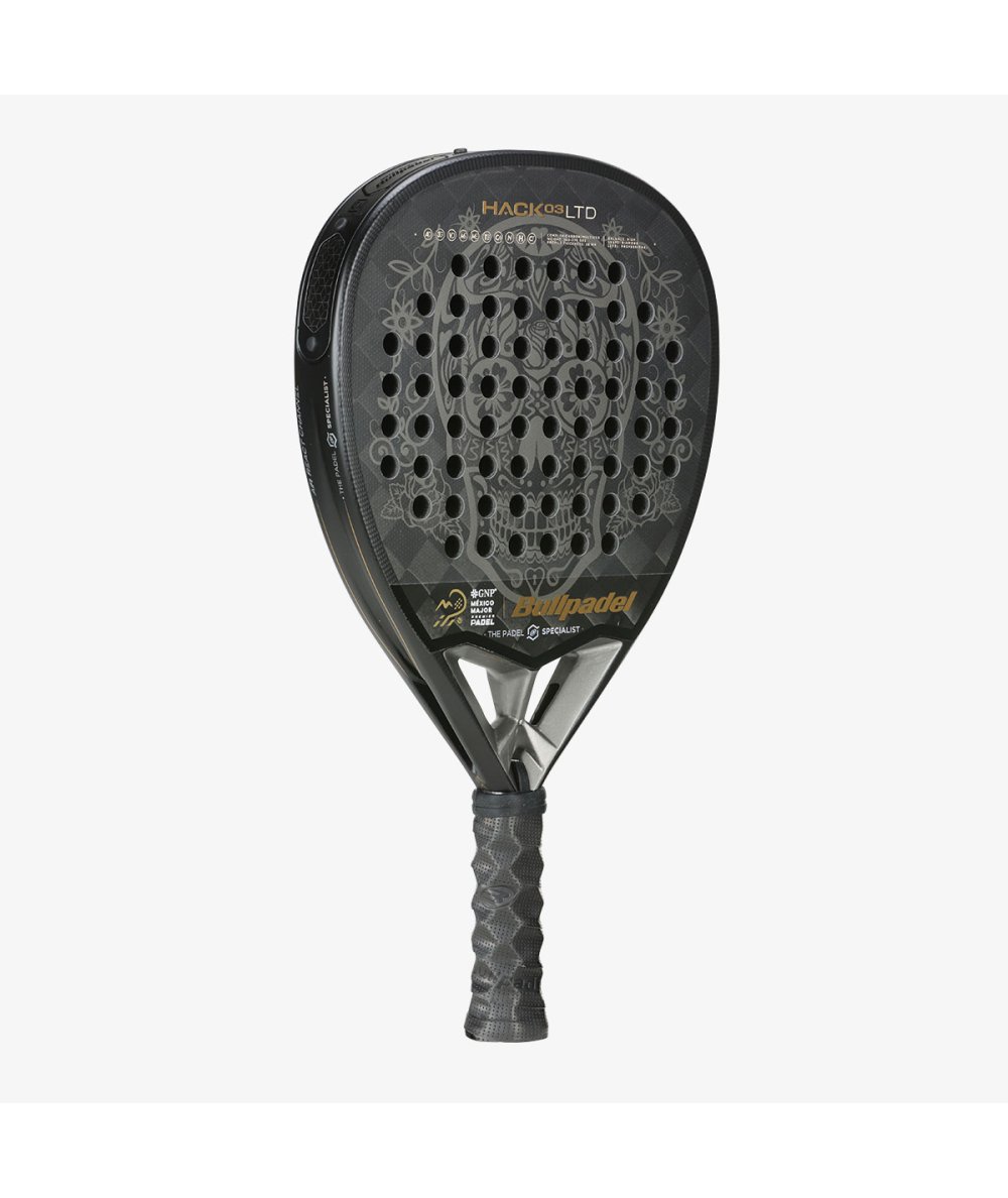 Bullpadel unveils the official pala of the Premier Padel Mexico Major ...