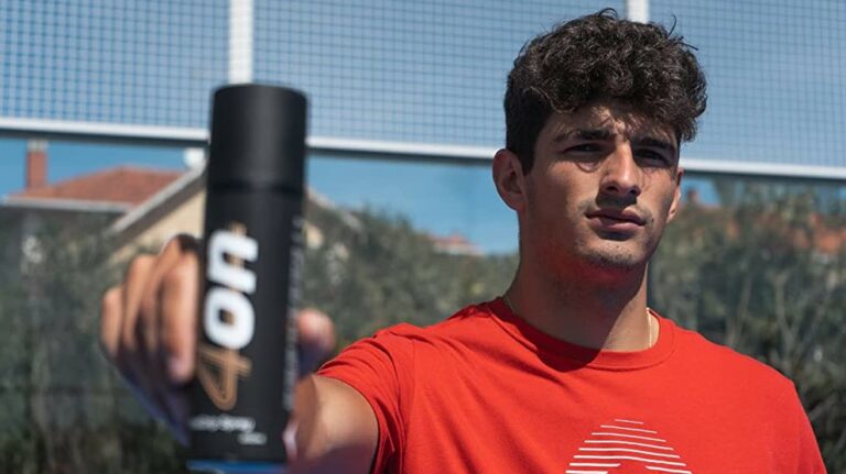 Le spray 4on débarque chez nos partenaires ! | Padel Magazine