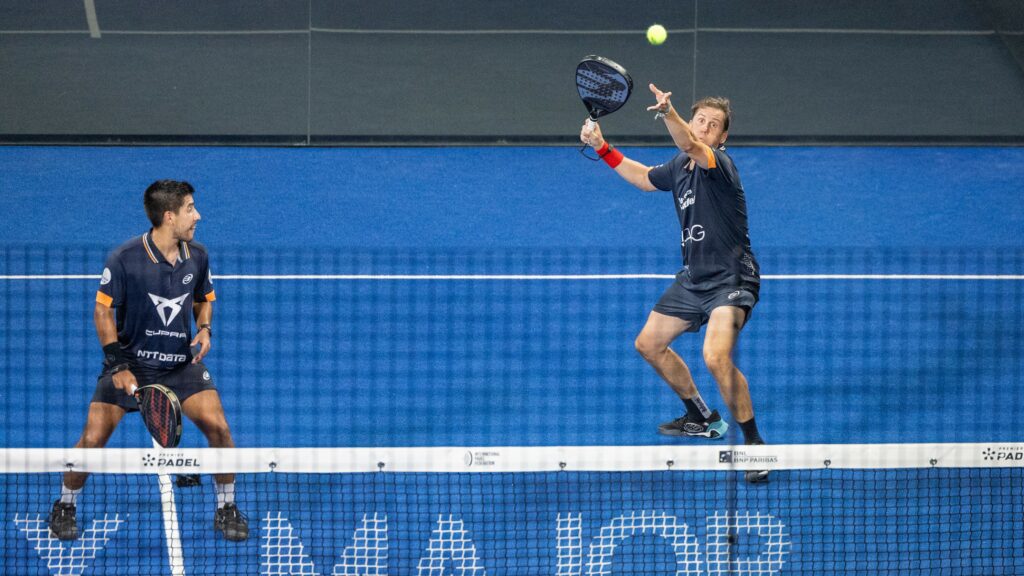 The advantage of wearing wristbands in padel | Padel Magazine