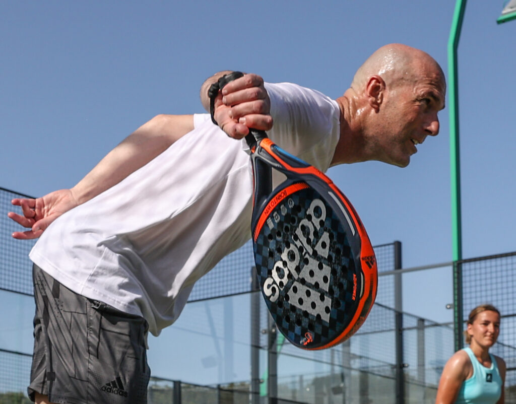 Zinédine Zidane : l’exemple d’une fusion entre football et padel ...