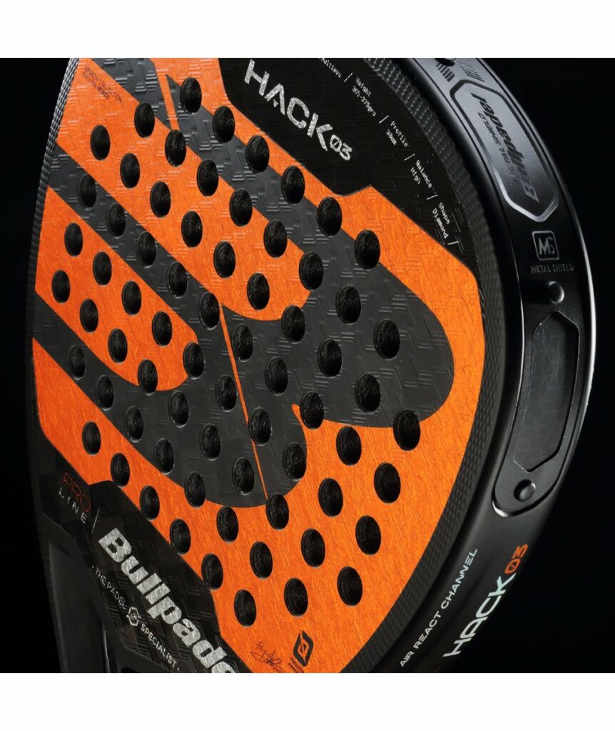 Stéphane Penso décrypte les nouvelles Bullpadel Hack 03 2024 | Padel Magazine