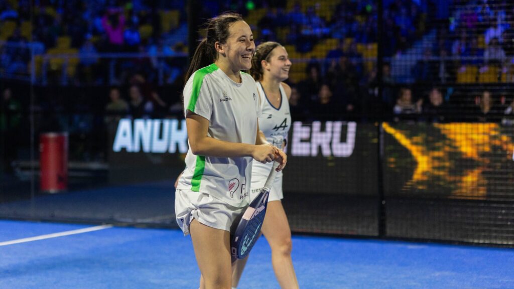 Santiago Premier Padel P1 – Andrea Ustero i Alejandra Alonso, ruch do ...