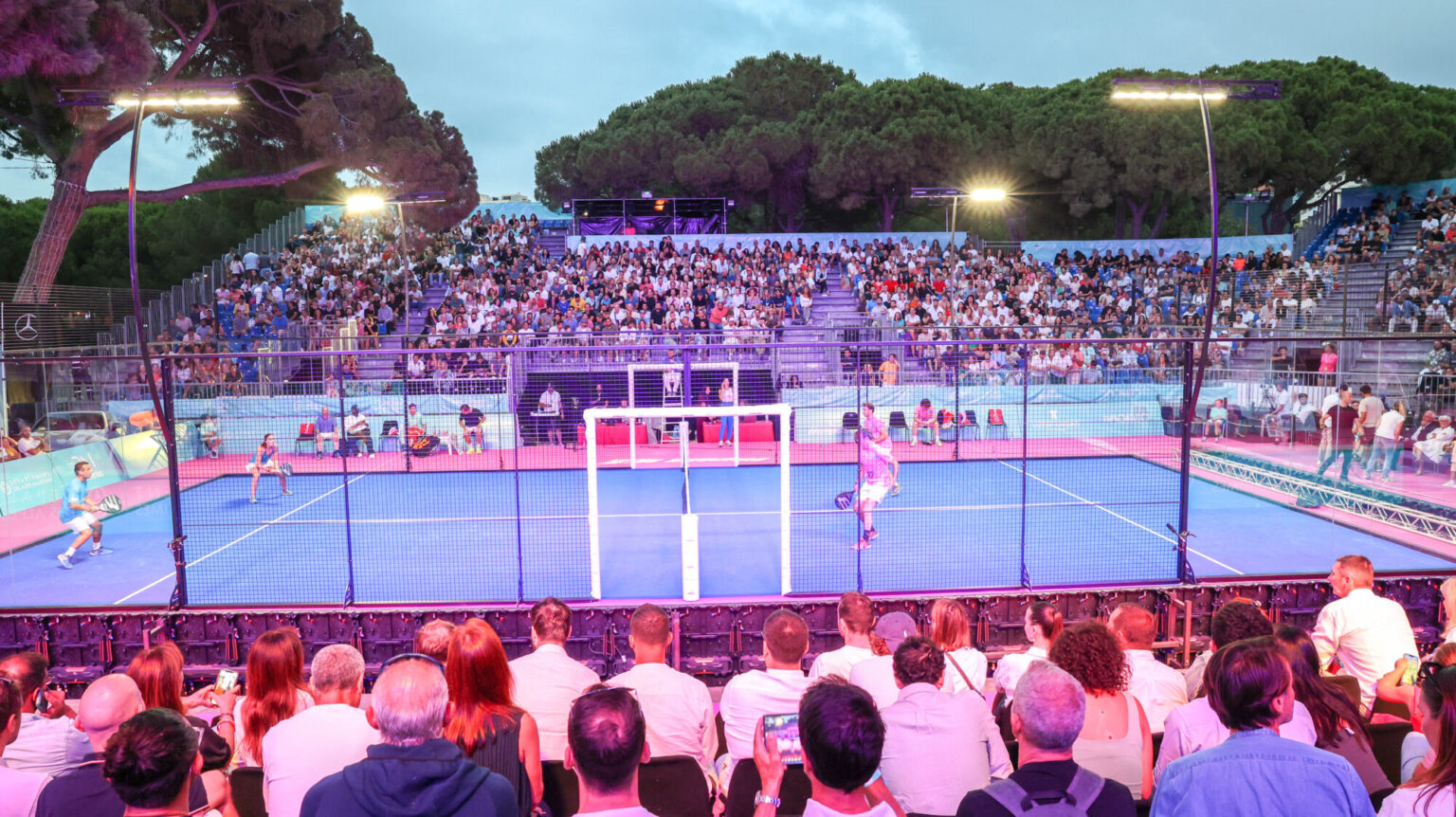 Le Bullpadel Show revient à Juan-les-Pins avec les stars mondiales du ...