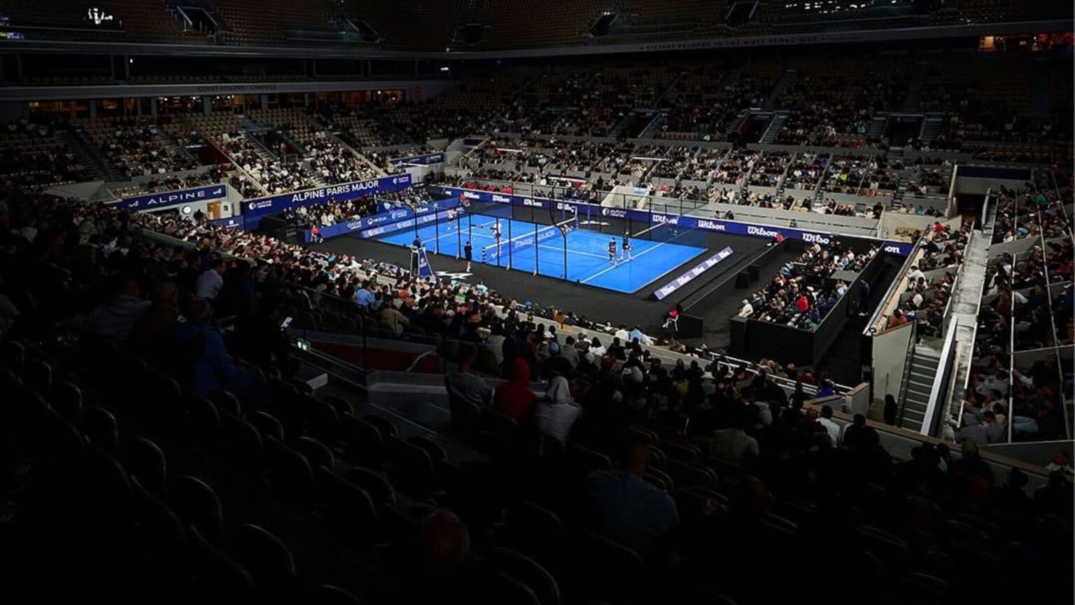 Record d’affluence à l’Alpine Paris Major 2025 : plus de 25 000 ...